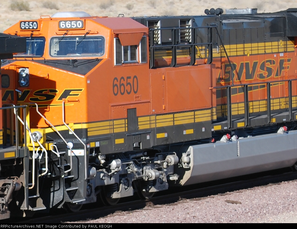 BNSF 6650 rolls west as a # 2 unit on a westbound Z.